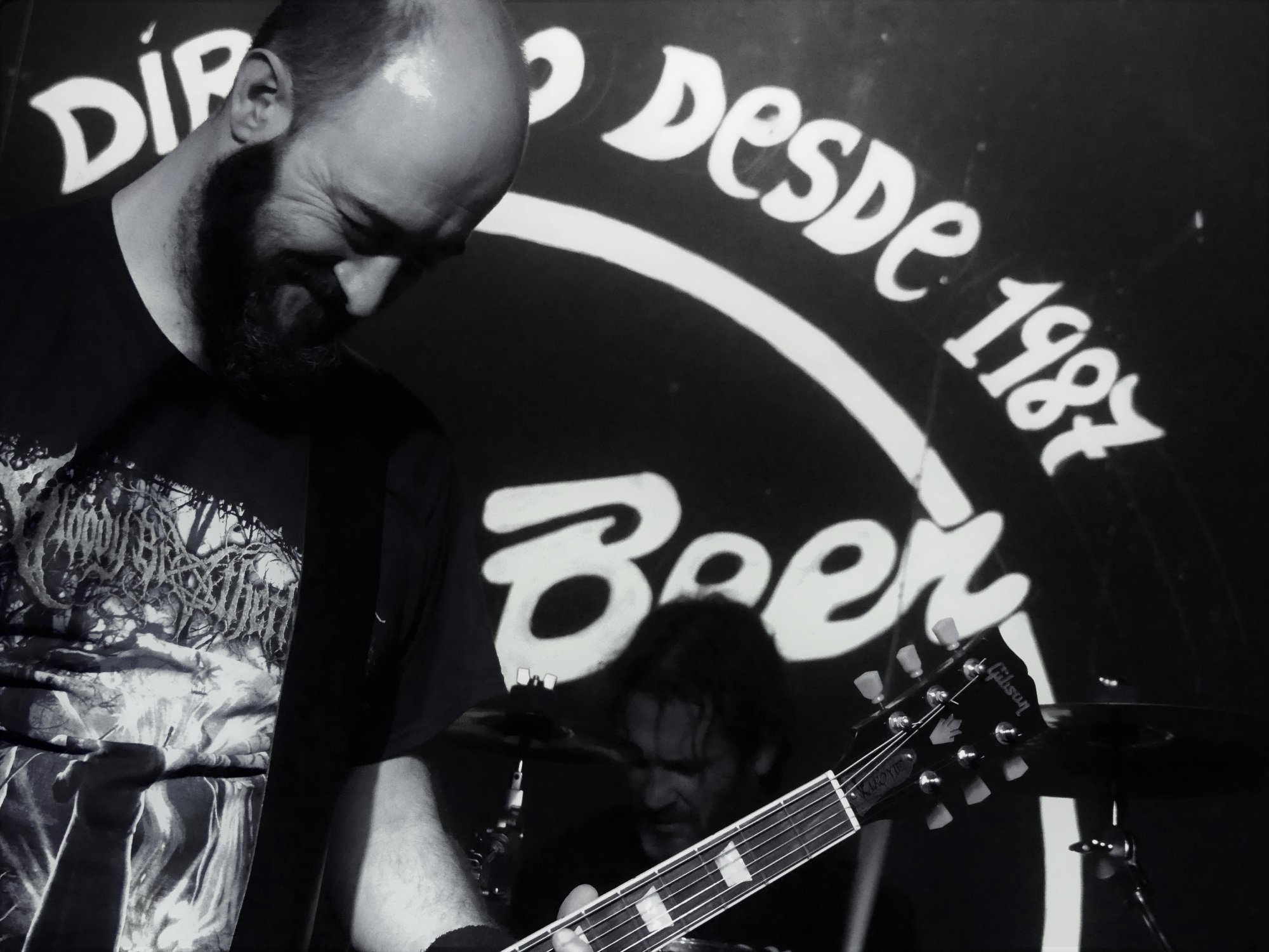 ENTREVISTA A KARONTE